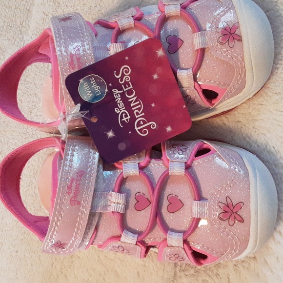 Disney | Shoes | Disney Princess Pink Girls Trekking Sandals Size 7 ...